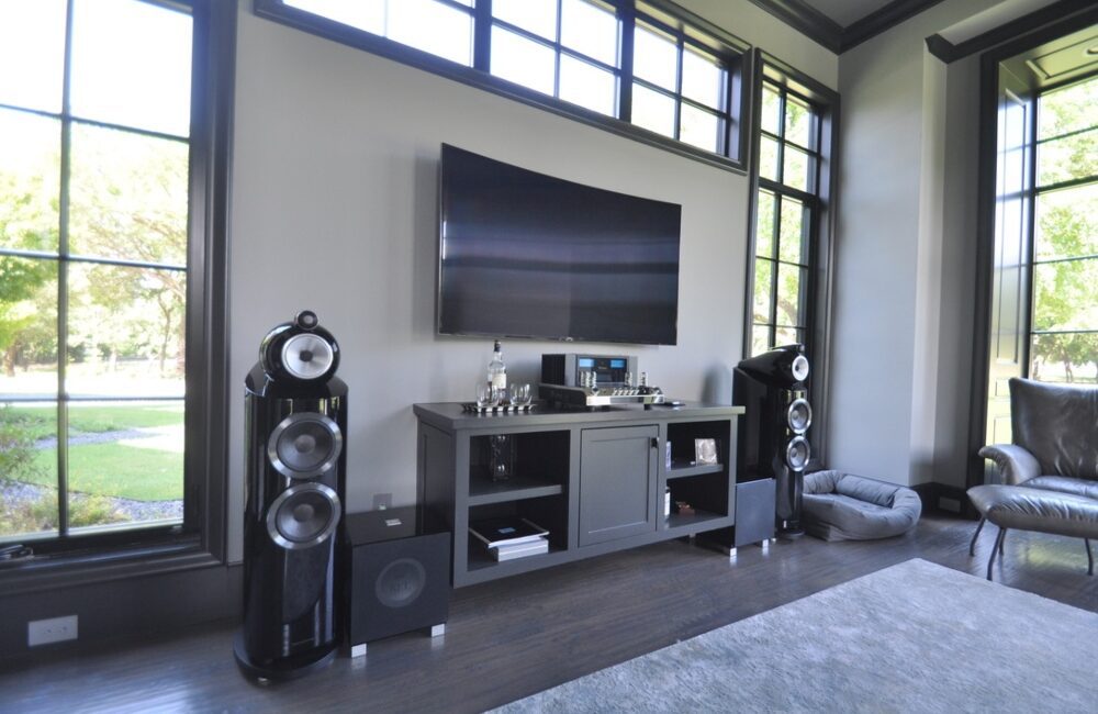 Hidden Speakers Make Even the Fireplace of This Luxury Estate Part of ...